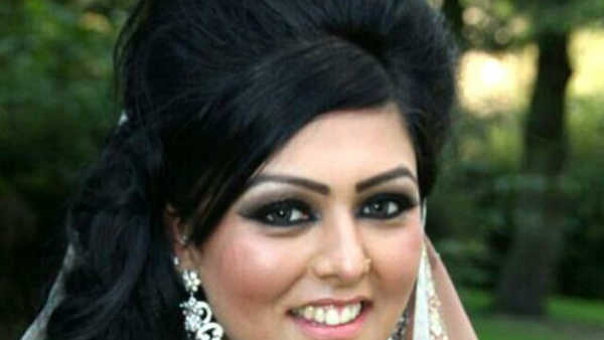 पाकिस्‍तान में अपने पापा से मिलने गई थी यह ब्रिटिश ब्‍यूटीशियन, जो ...