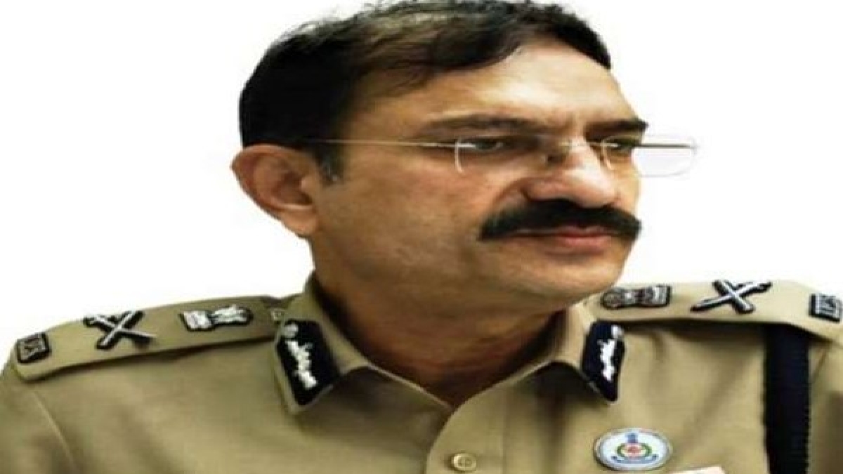 West Bengal Assembly Elections 2021: चुनाव आयोग की बड़ी कार्रवाई, हटाए ...