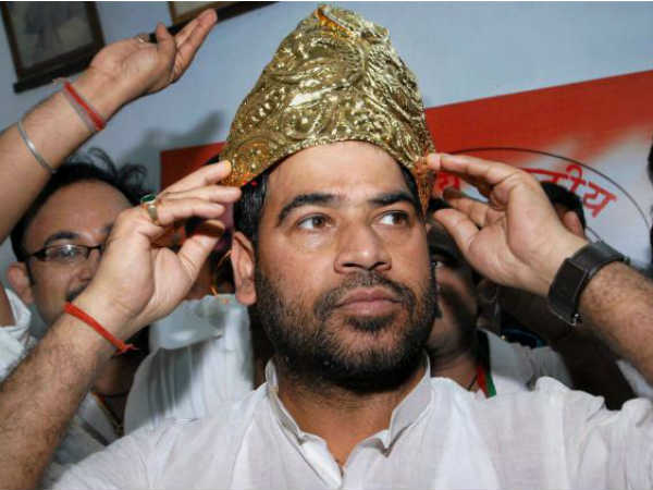 'मनो मंत्र' से मुग्ध हुए कांग्रेस नेता, साधु यादव ने की मोदी से मुलाकात ...