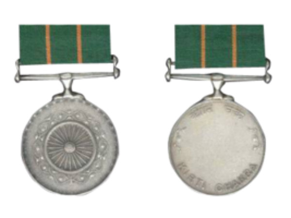 Pics:सर्जिकल स्‍ट्राइक के मेन लीड हीरो कमांडो मेजर रोहित सूरी को मिला ...