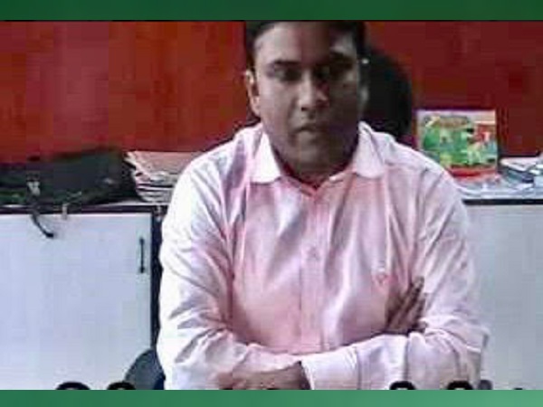 गुजरात में IPS और IAS ने आदिवासी बेटियों के लिए किया ऐसा काम, आप भी ...