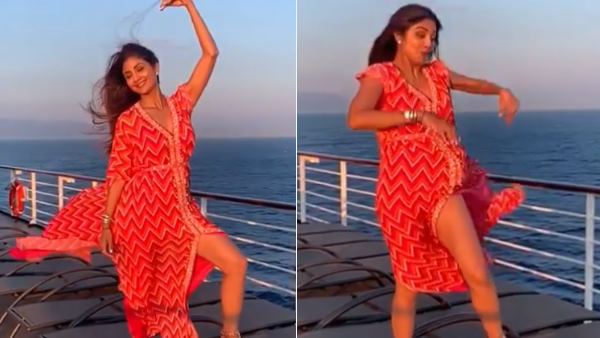 वीडियो: मार्लिन मुनरो जैसा पोज दे रही थीं शिल्पा कि इतने में आया हवा का ...