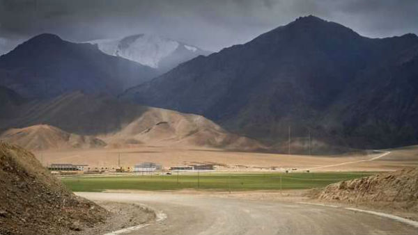 India-China standoff: क्‍यों लद्दाख की Galwan Valley में एक सड़क ...