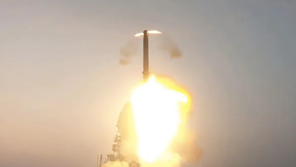 भारत के नाम एक और कामयाबी, ब्रह्मोस सुपरसोनिक क्रूज मिसाइल के नए वर्जन ...