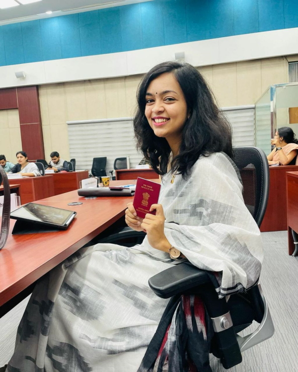 Apala Mishra : UPSC इंटरव्यू में रिकॉर्ड तोड़कर IFS बनीं डॉ. अपाला ...