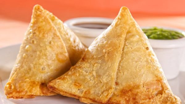 'बाहुबली समोसा' चैलेंज जिसके आगे दूर-दूर तक नहीं टिकता कोई, खाने पर ...