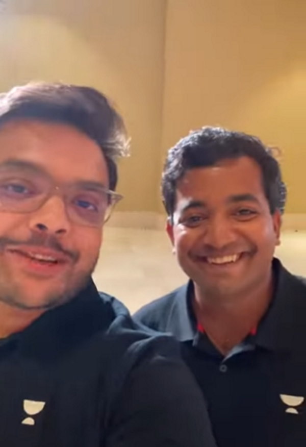 IAS छोड़ Unacademy शुरू करने के बाद Roman Saini की जिंदगी कितनी बदली ...