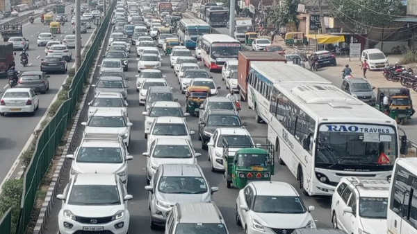 जयपुर-दिल्ली हाईवे पर लगा 10 किलोमीटर लंबा जाम, 26 सितंबर तक बंद रहेगा ...