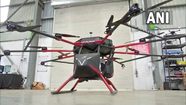 VIDEO: भारतीय स्टार्टअप का कमाल, तैयार किया इंसानों को ले जाने वाला ...