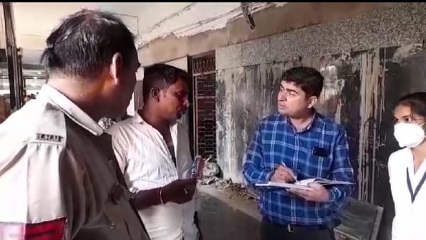 Satna News : बीड़ी-सिगरेट का धुंआ उड़ाना और तमाखू-गुटखा खाकर थूकना 23 ...