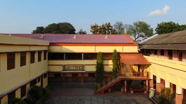 सेंट जोसेफ स्कूल में जय श्रीराम बोलने पर डेढ़ दर्जन बच्चे सस्पेंड ...