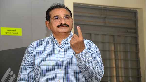 और कौन-कौन है पीएम नरेंद्र मोदी के परिवार में, कितने भाई और बहन? | PM ...