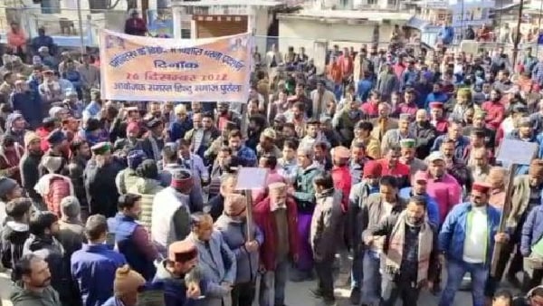 Uttarakhand: धर्मांतरण का मामला सामने आने के बाद रवाईं घाटी में उबाल ...