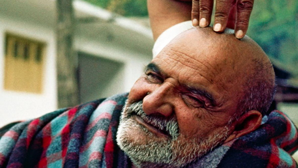 कौन हैं नीम करोली बाबा? जिनके दरबार में विराट कोहली से लेकर मार्क ...