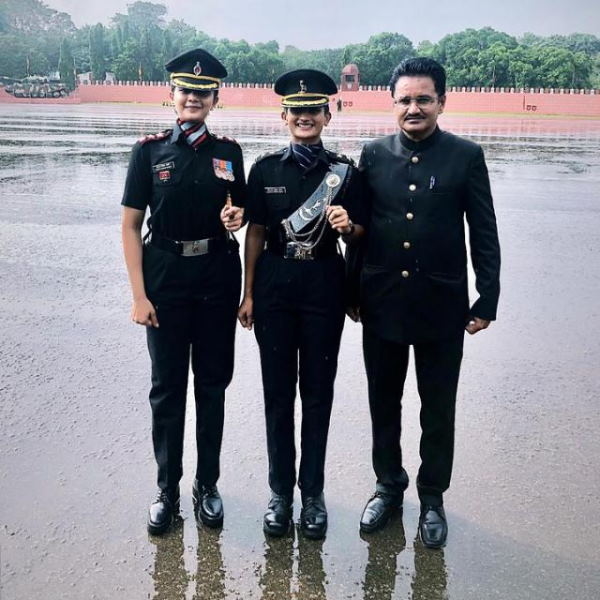 Dimple Singh Bhati : कौन हैं Republic Day Parade को लीड करनी वाली ले ...