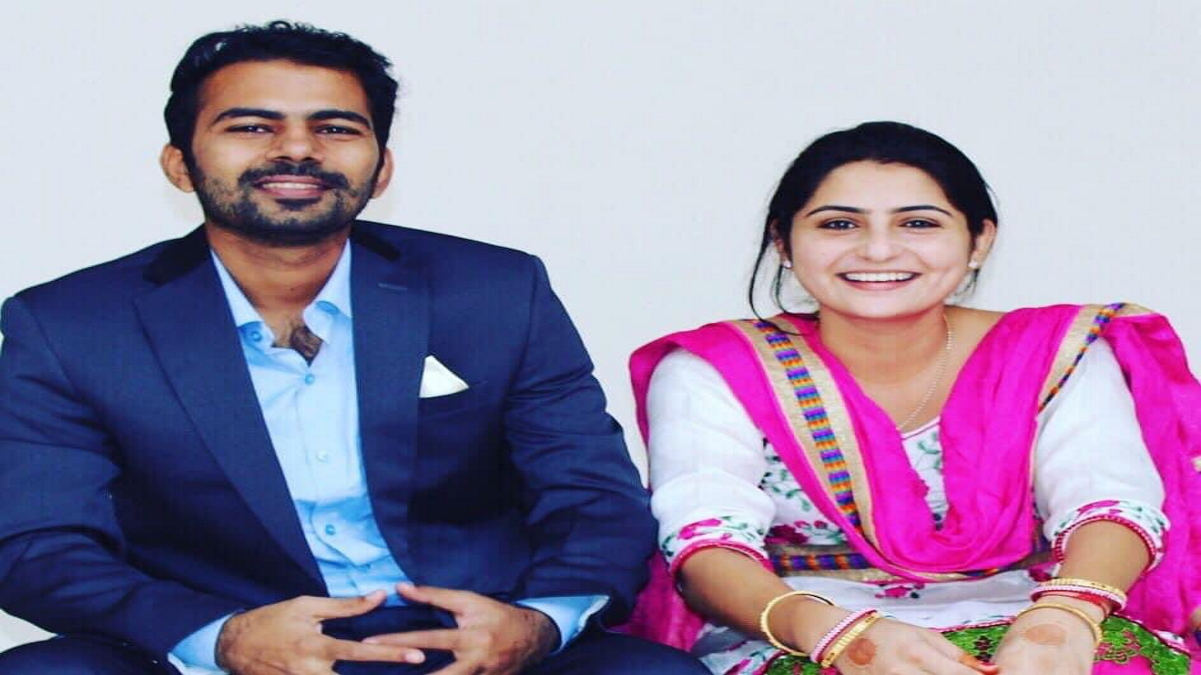 Parveen Kaswan IFS : फेमस आईएफएस अफसर परवीन कस्‍वां बने पिता, घर पर ...