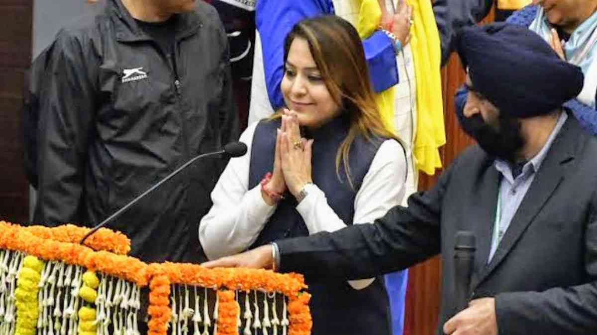 MCD Mayor: क्या दिल्ली में केजरीवाल बनाकर रख पायेंगे अपना मेयर? | MCD ...