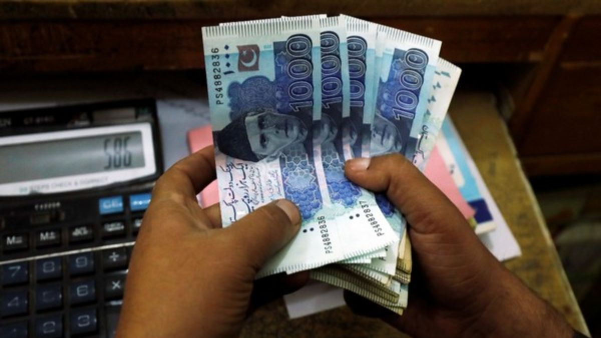 Pakistani Rupee: पाकिस्तानी रुपया अब तक के सबसे निचले स्तर पर आकर गिरा ...