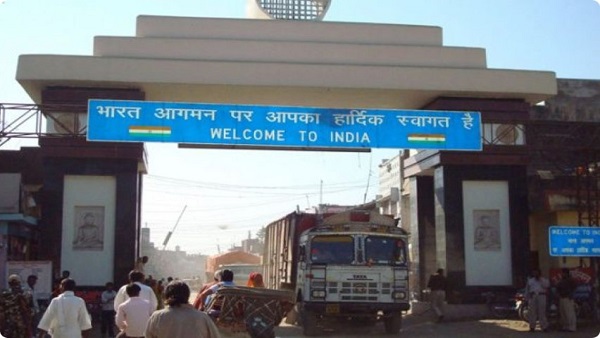 Indo-Nepal border: घुसपैठियों को रोकने के लिए पुलिस ने की यह खास पहल | Gorakhpur Zone ADG Akhil ...