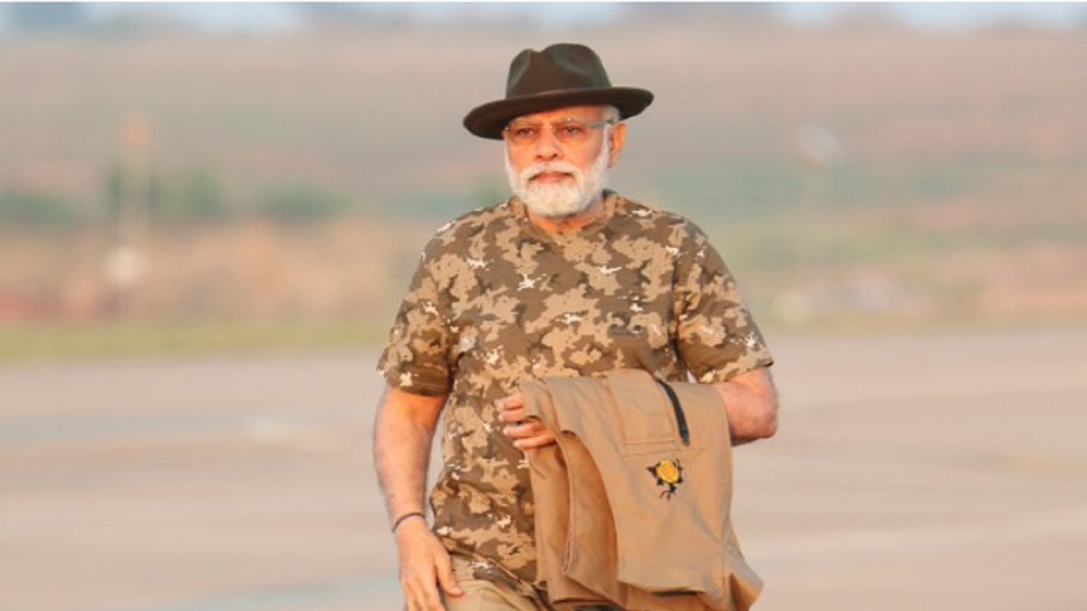 PM Modi New Look: जंगल सफारी से पहले पीएम मोदी का नया लुक आया सामने ...