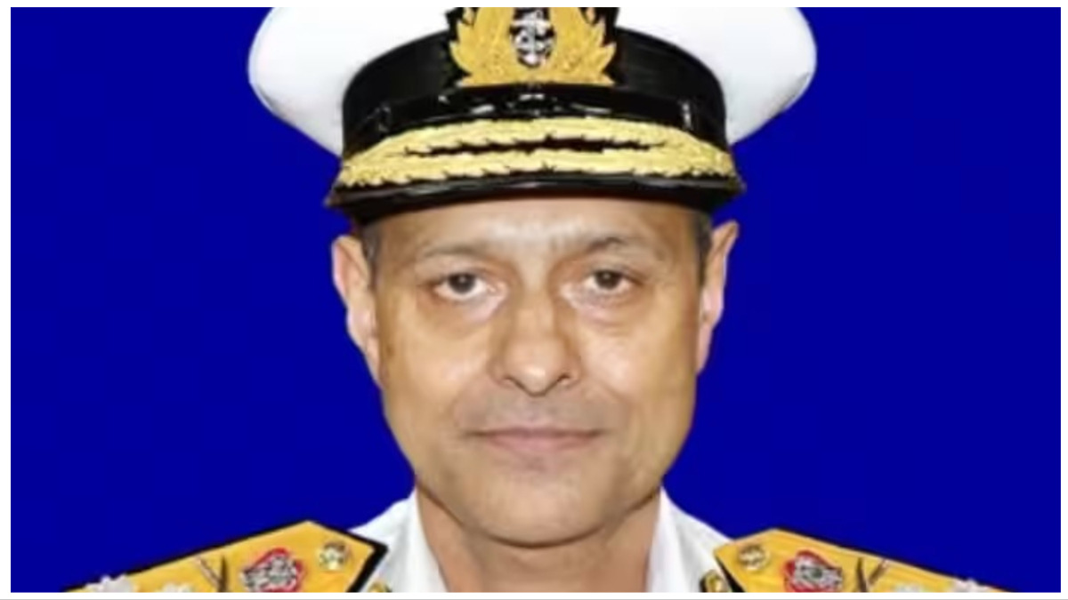 Indian Navy: वाइस एडमिरल सूरज बेरी ने संभाला भारतीय नौसेना के नए कार्मिक प्रमुख का कार्यभार ...