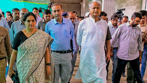 IAS उषा शर्मा ही रहेंगी राजस्‍थान की Chief Secretary, कार्यकाल 6 माह ...