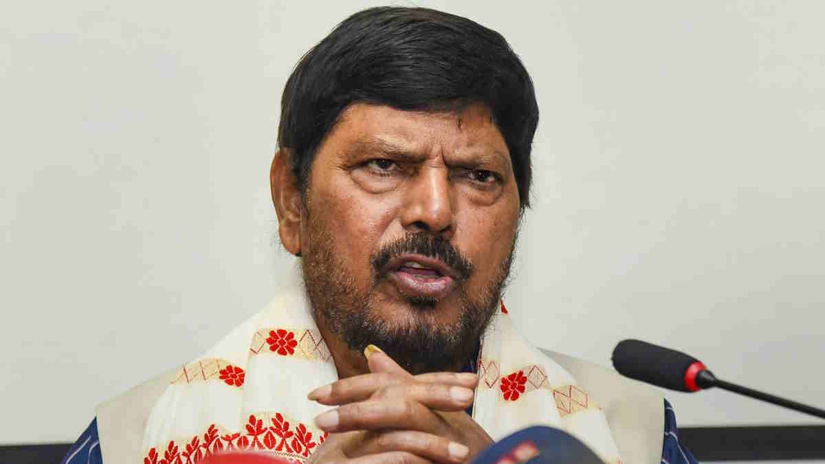 रामदास अठावले की इस मांग से यूपी में बढ सकती है BJP की टेंशन, जानिए ...