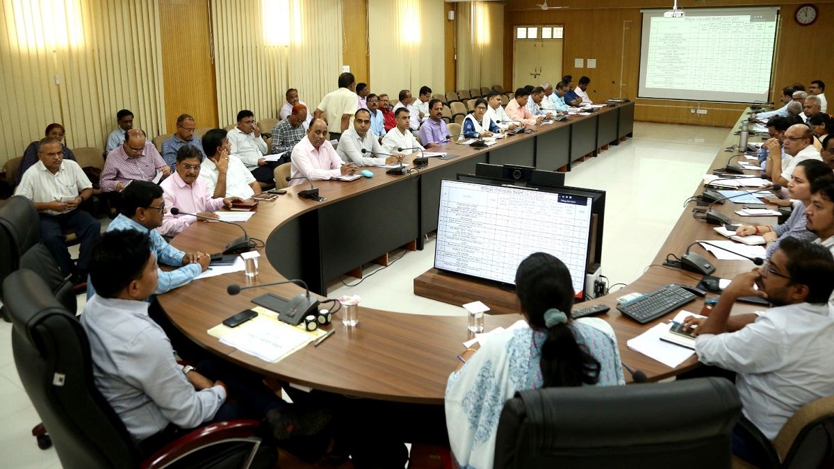 Madhya Pradesh: सरकारी कर्मचारियों को खुशखबरी, हर महीने 5 तारीख के पहले ...