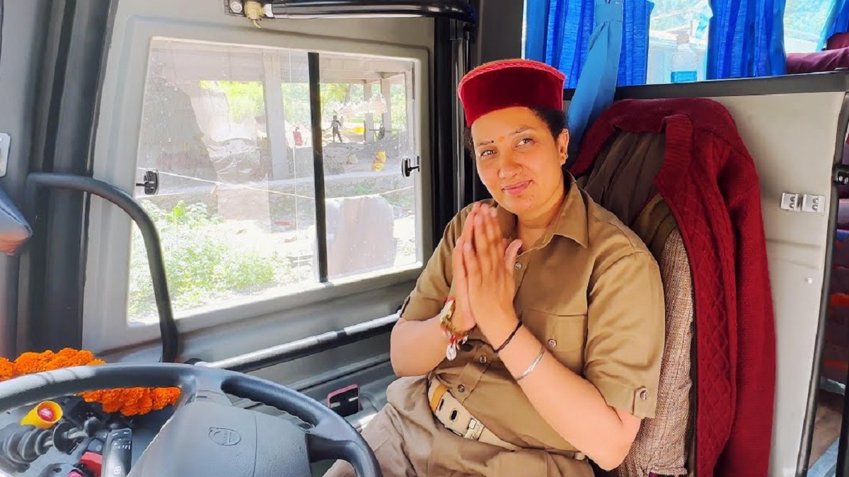 कौन हैं सीमा ठाकुर जो बनीं भारत की पहली महिला Volvo बस की ड्राइवर ...