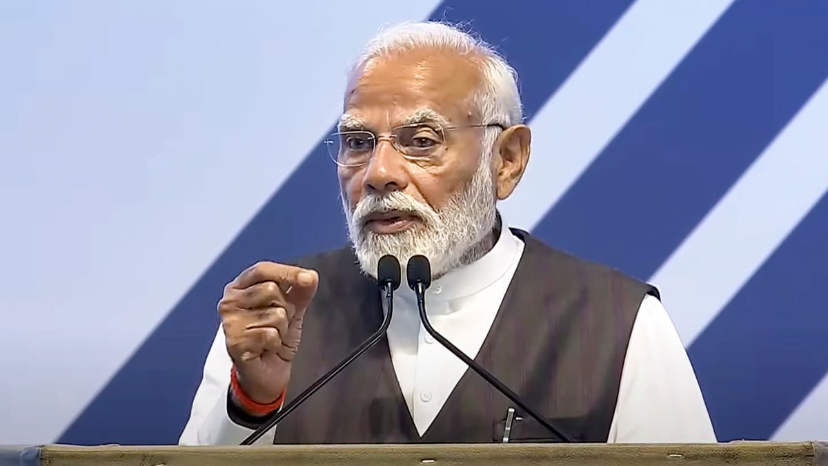 'मुख्यमंत्री जी ऐसा होता रहता है...', सिद्धारमैया के सामने लगे मोदी ...