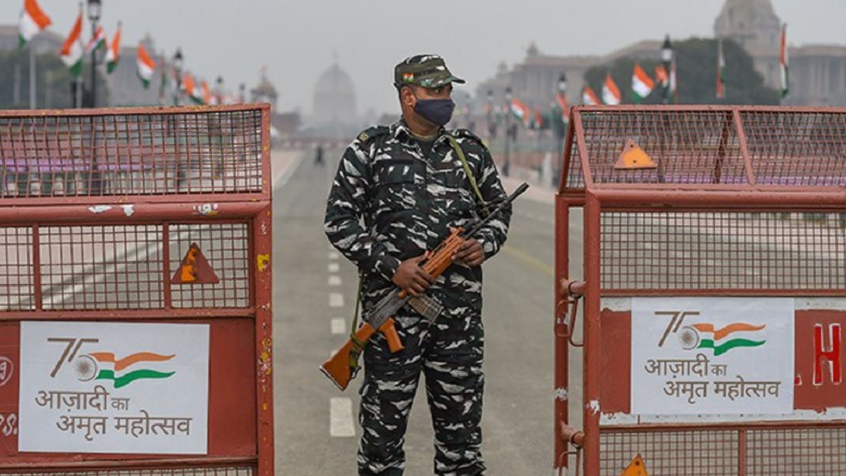 दिल्ली में आज AAP और BJP का विरोध प्रदर्शन, ITO पर बढ़ाई गई सुरक्षा ...